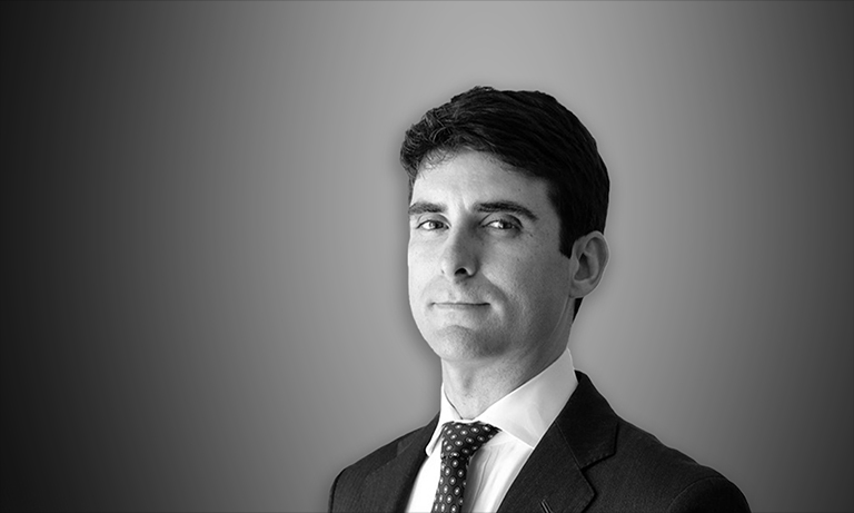 Stern '03 Makes a Play for State Attorney