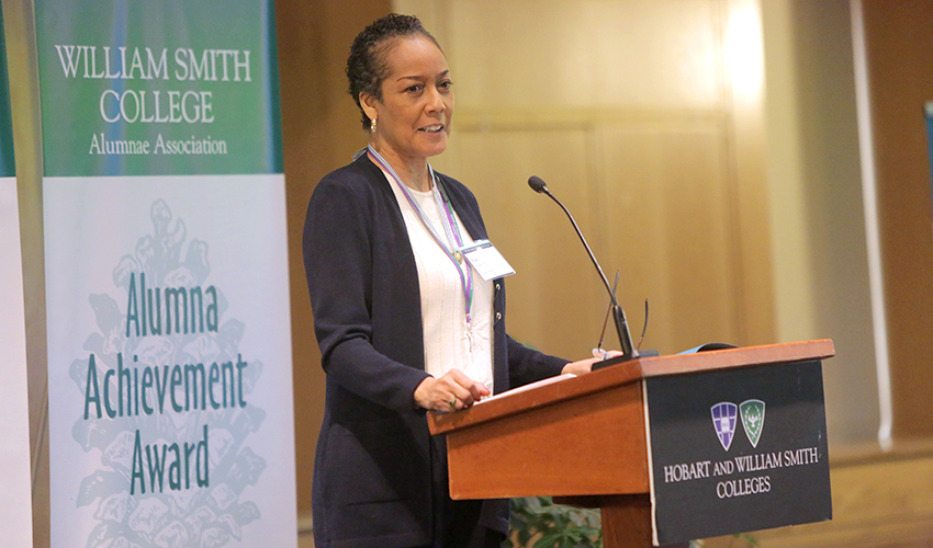 Payne ΓÇÖ73 Receives ASHA Honors